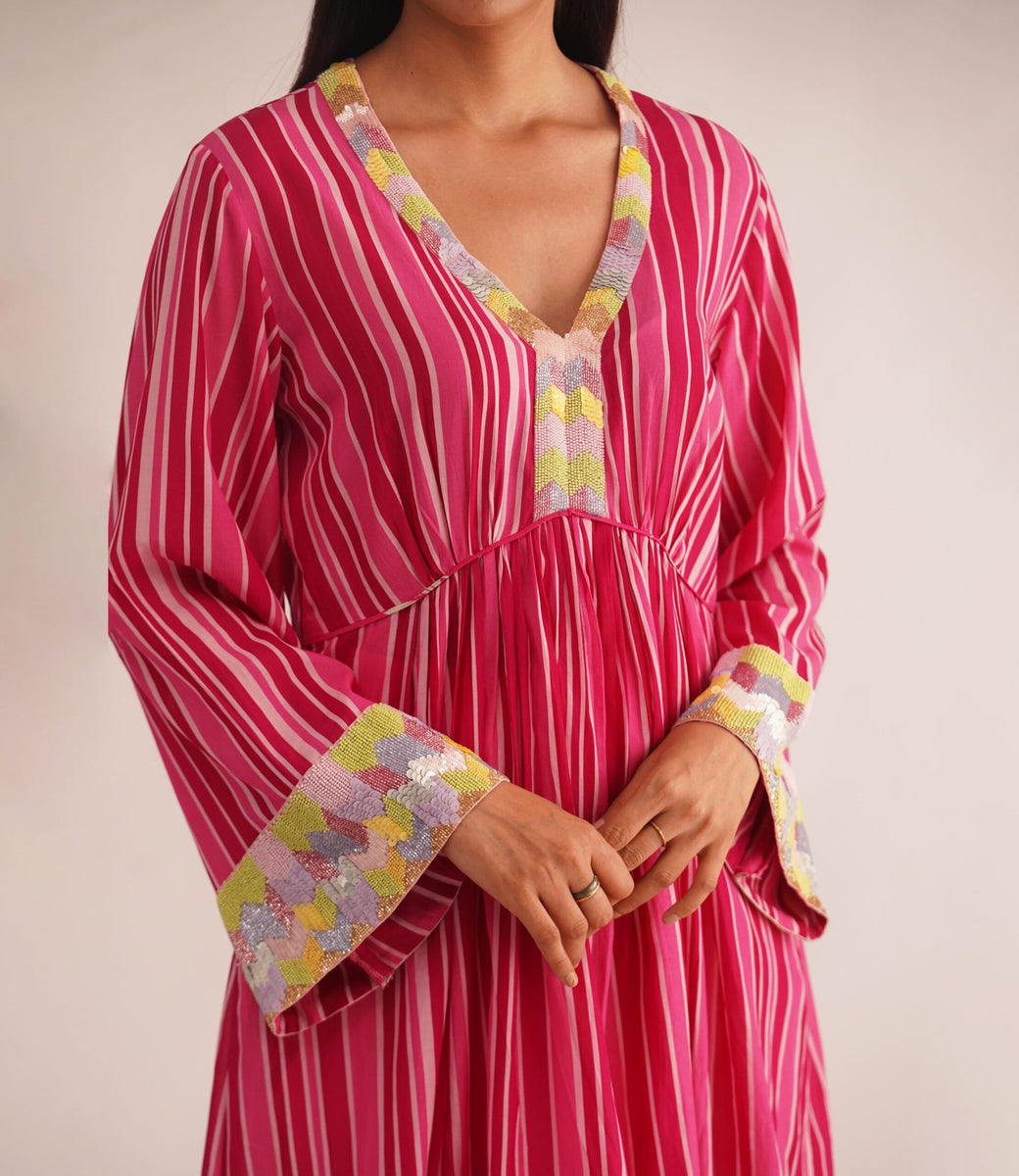 Kurta with Cuff Embroidery – Kyra By Bhavna